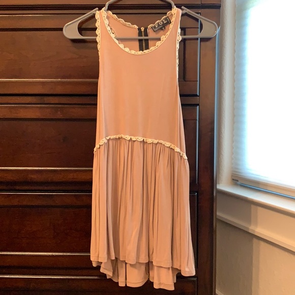POL | Tops | Tan Tank Top | Poshmark